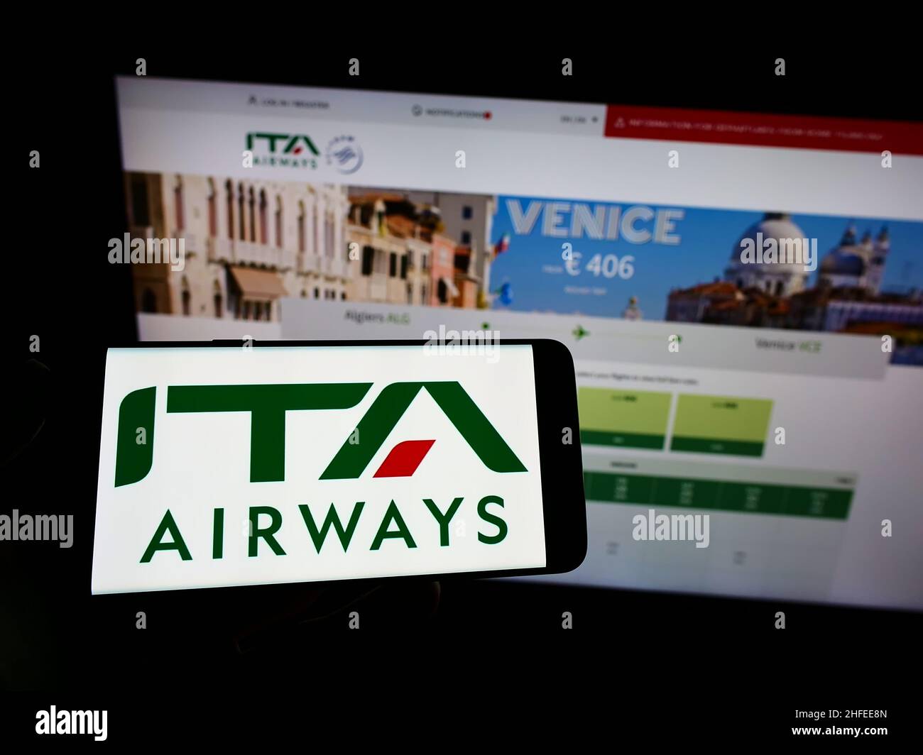 Ita airways hi-res stock photography and images - Alamy