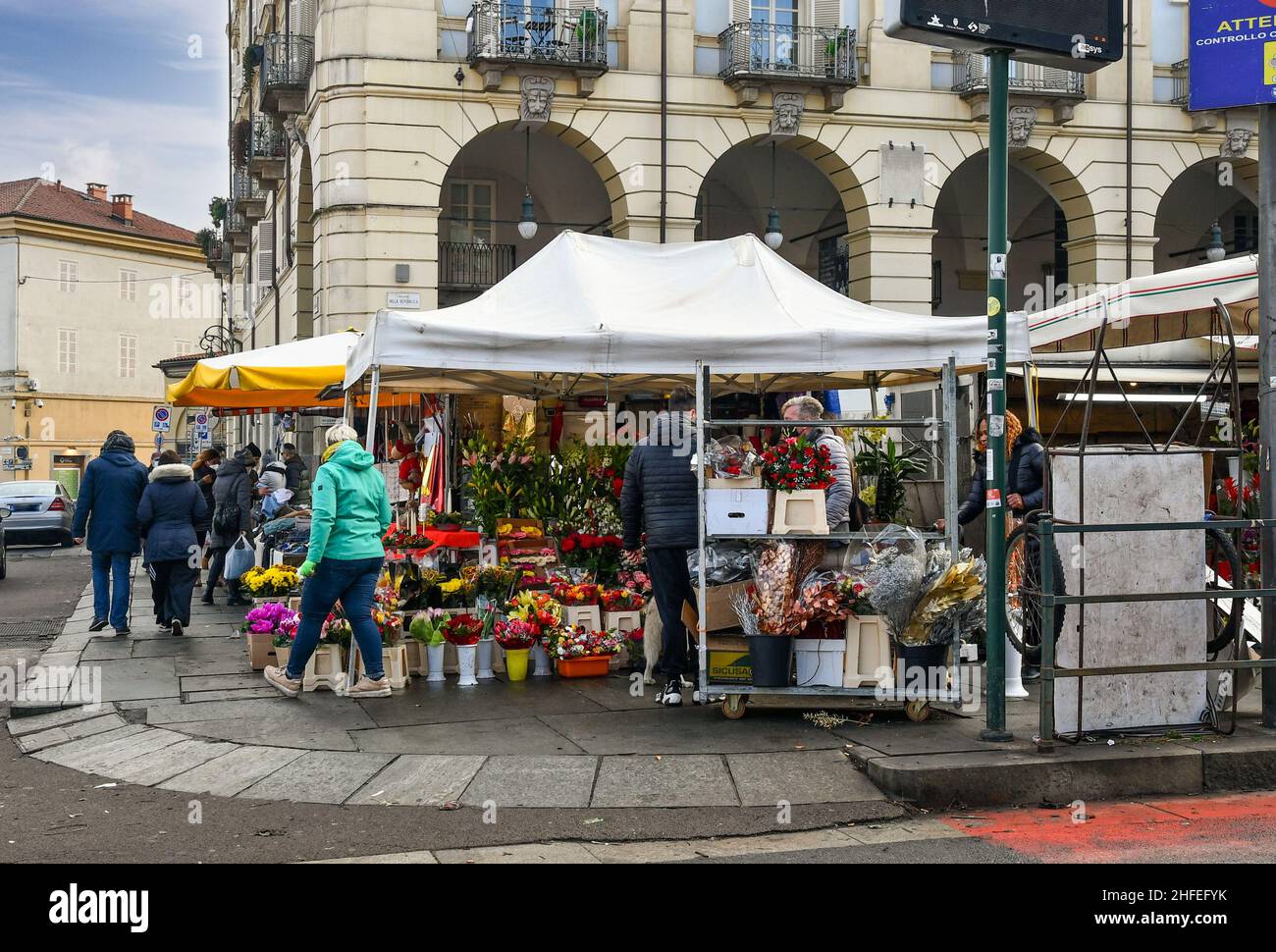 Porta palazzo hi-res stock photography and images - Alamy