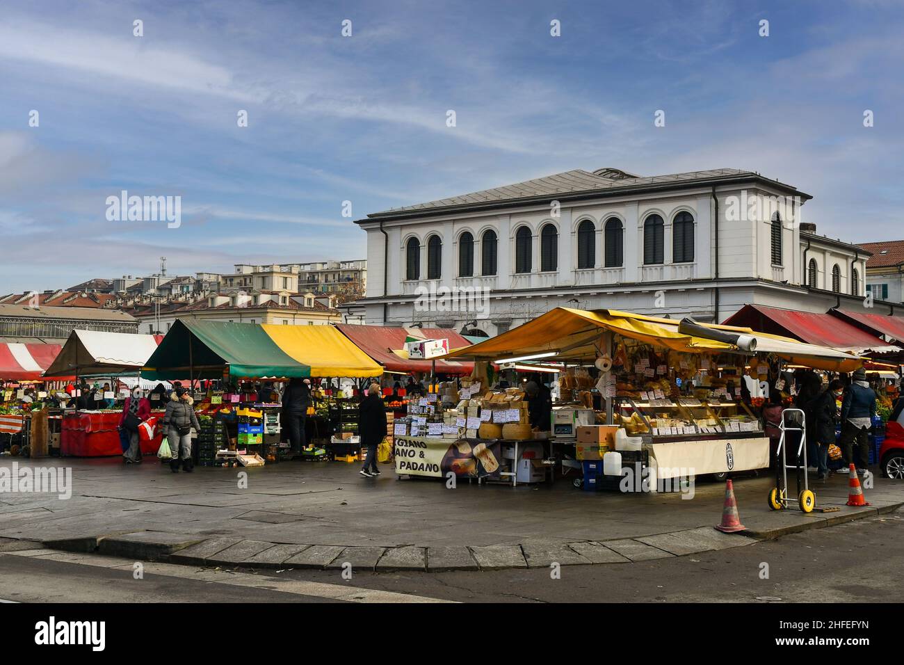 Back street in italy hi-res stock photography and images - Alamy