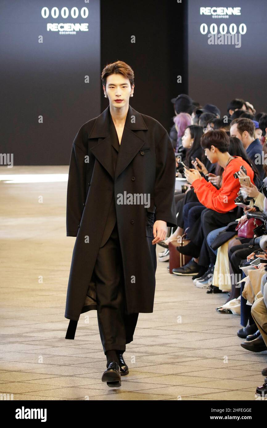 March 23, 2018-Seoul, South Korea-Models cat walk on the runway during ...