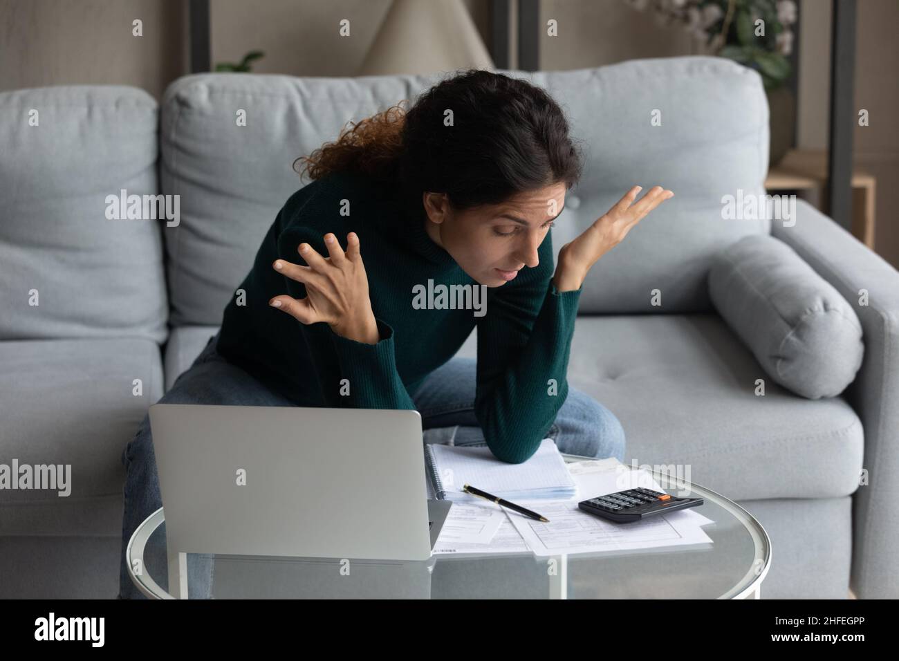 Lack of money hi-res stock photography and images - Alamy