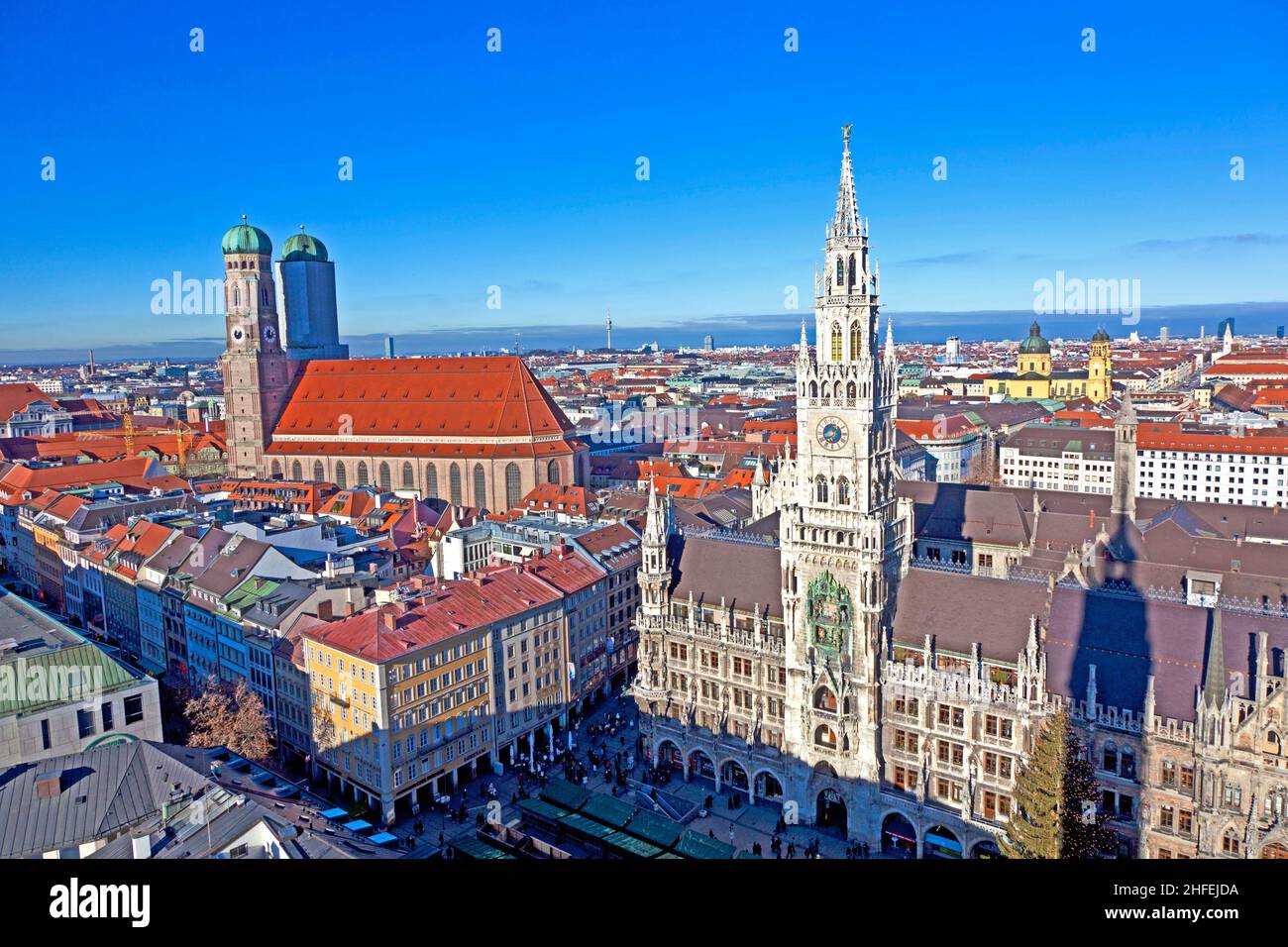 aerial of Munich in beautiful weather Stock Photo - Alamy