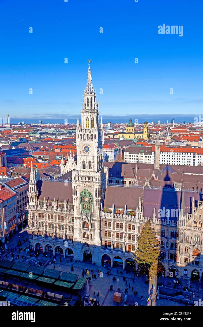 aerial of Munich in beautiful weather Stock Photo - Alamy