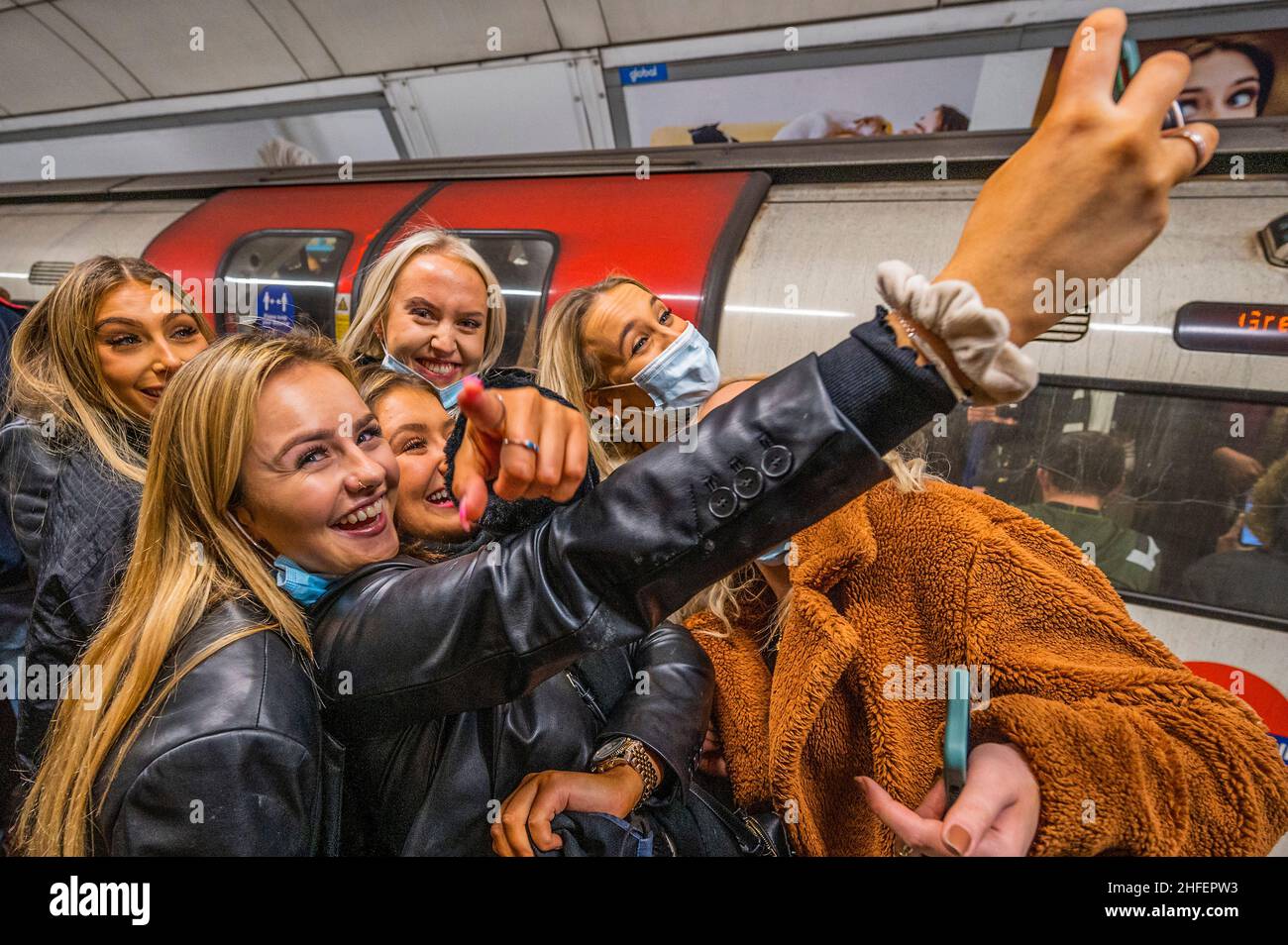 Train no masks hi-res stock photography and images - Alamy