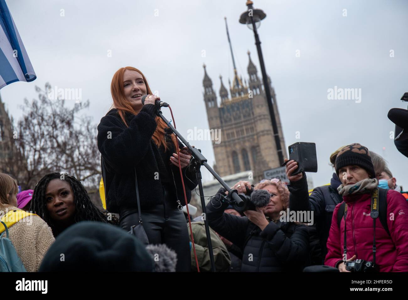 Patsy stevenson speaking hi-res stock photography and images - Alamy