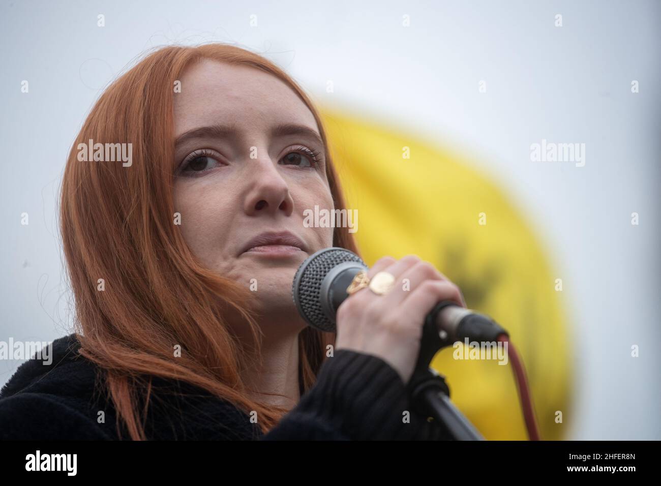 Patsy stevenson speaking hi-res stock photography and images - Alamy