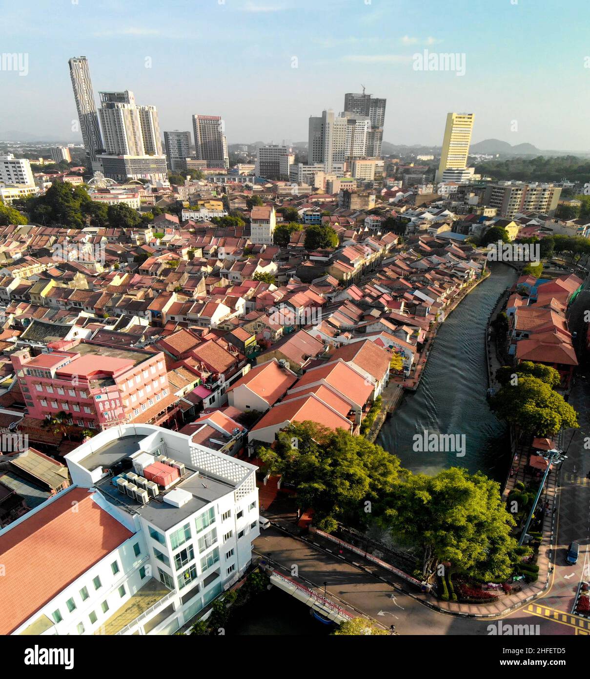 Malacca melaka river cruise view hi-res stock photography and images ...