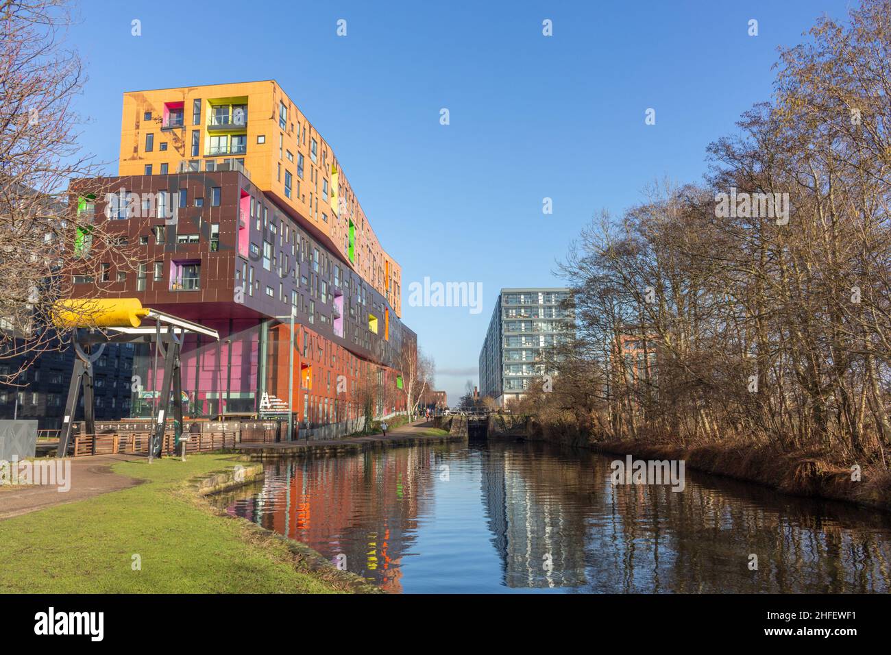 The New Islington area on the Ashton Canal, Manchester, UK Stock Photo ...