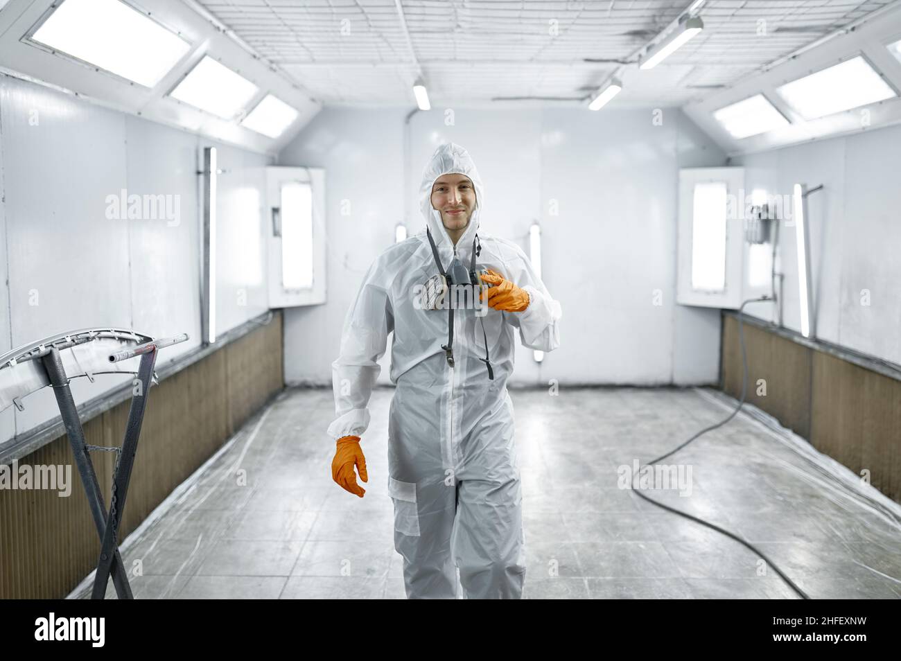 Paint chamber hi-res stock photography and images - Alamy