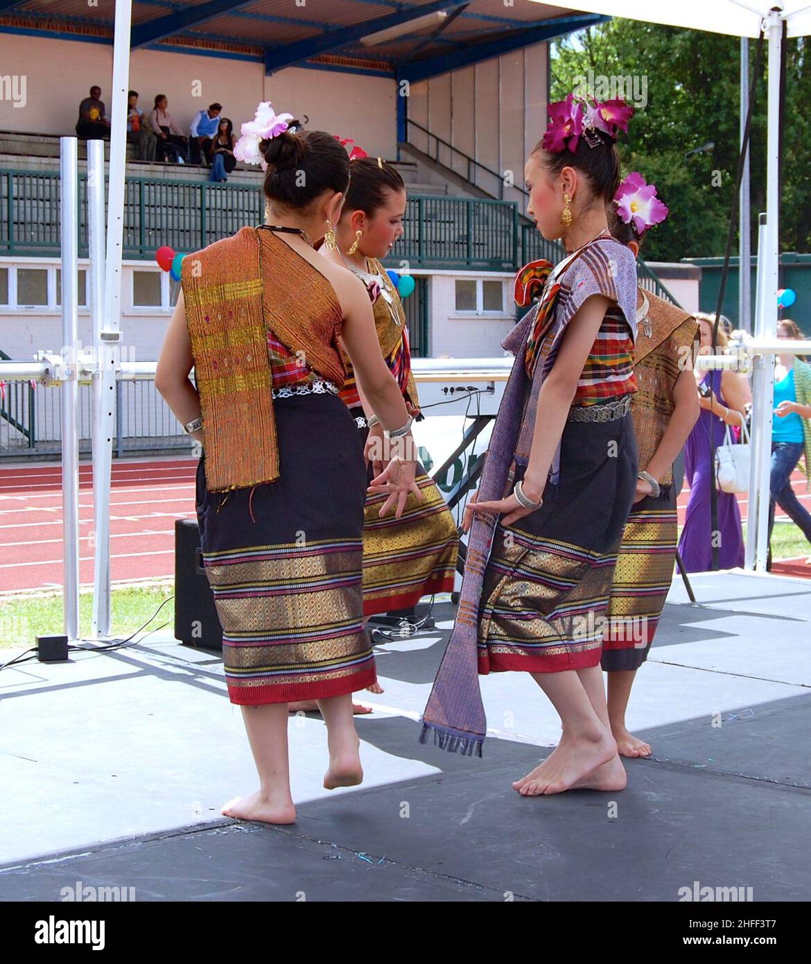 Family entertainment on offer in Wimbledon Park. An Edwardian Fair ...