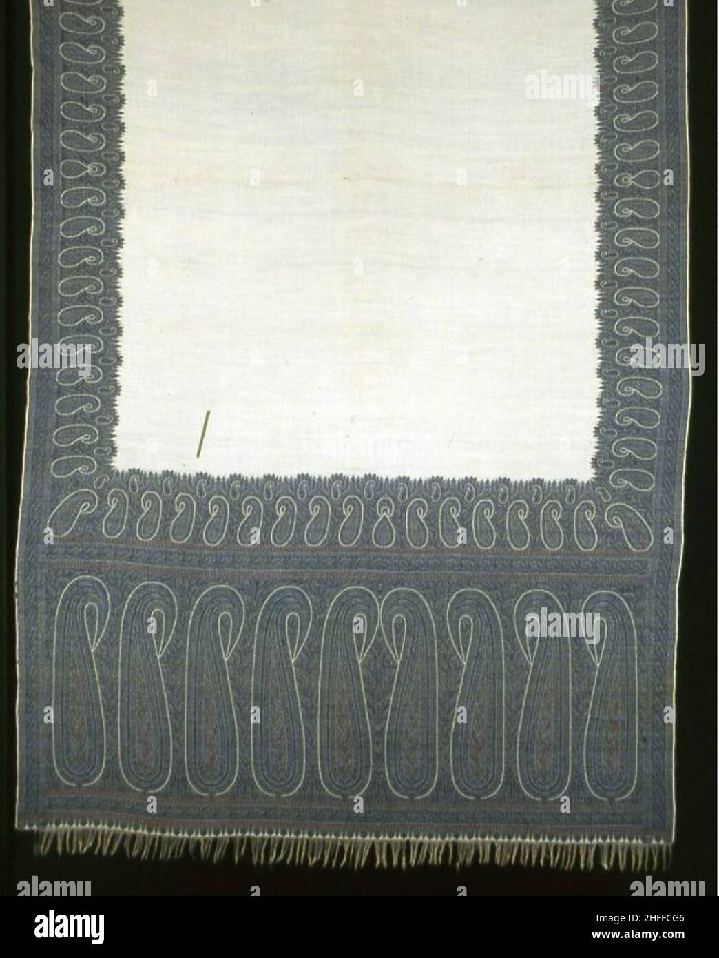 Weaving wool scotland hi-res stock photography and images - Alamy