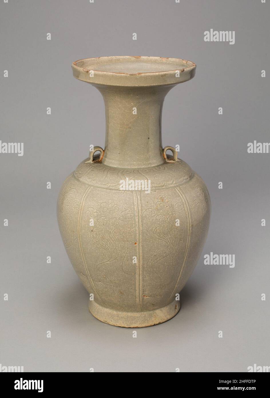 Trumpet-Mouthed Bottle with Abstract Floral Designs, Five Dynasties ...