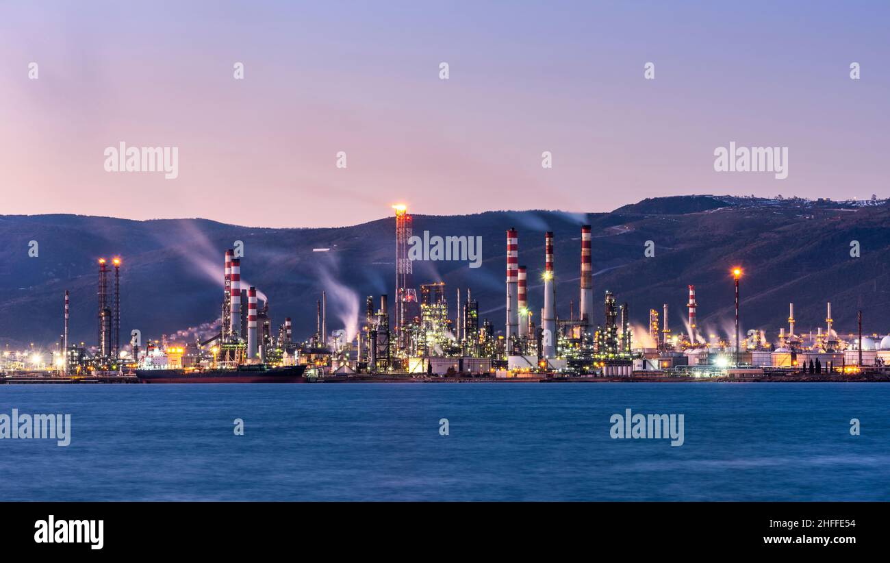 TUPRAS (Turkish Petroleum Refineries Corporation) in Izmit, Kocaeli ...