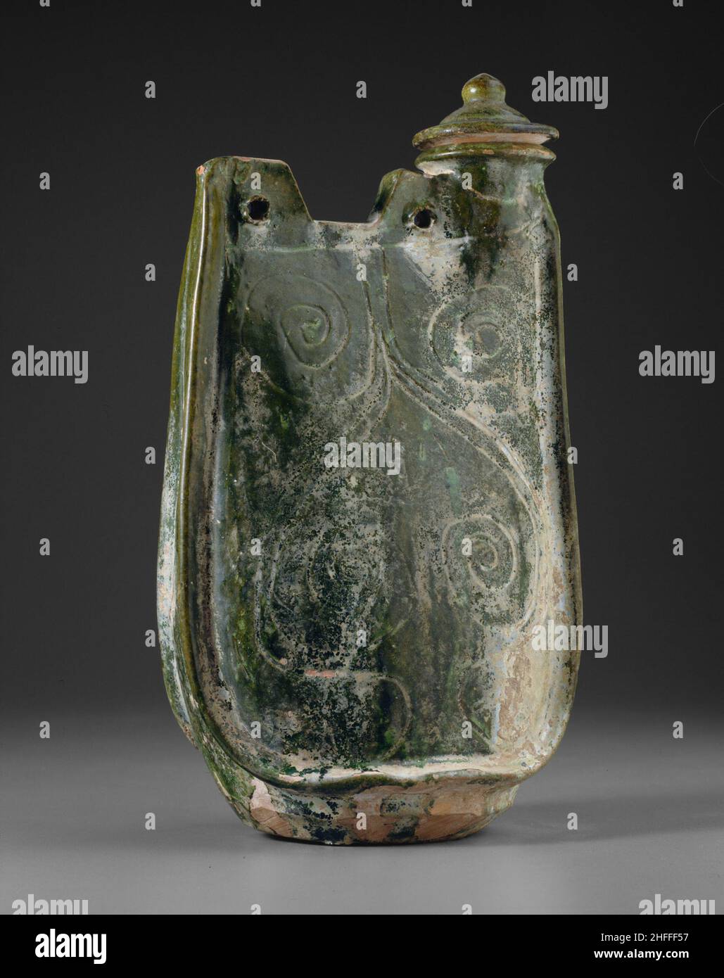 Covered Pilgrim Flask with Scrolls, Liao dynasty (907-1124), 11th ...