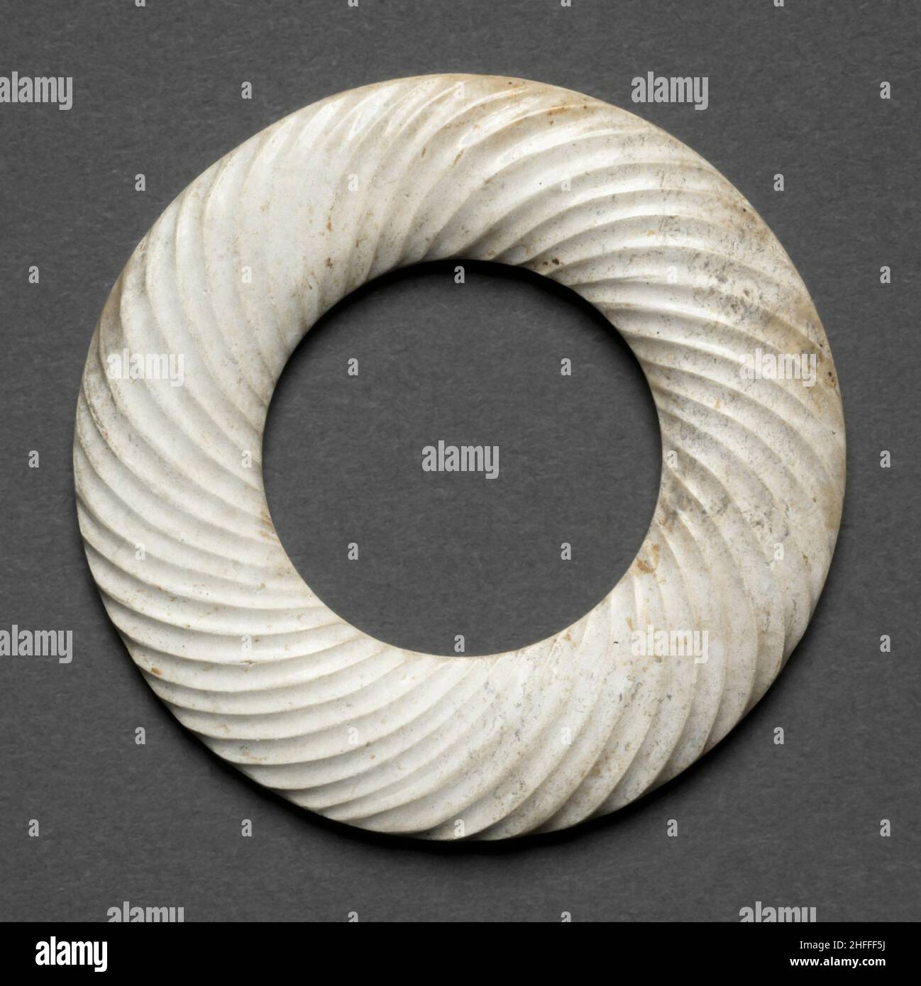 Jade disc zhou hi-res stock photography and images - Alamy