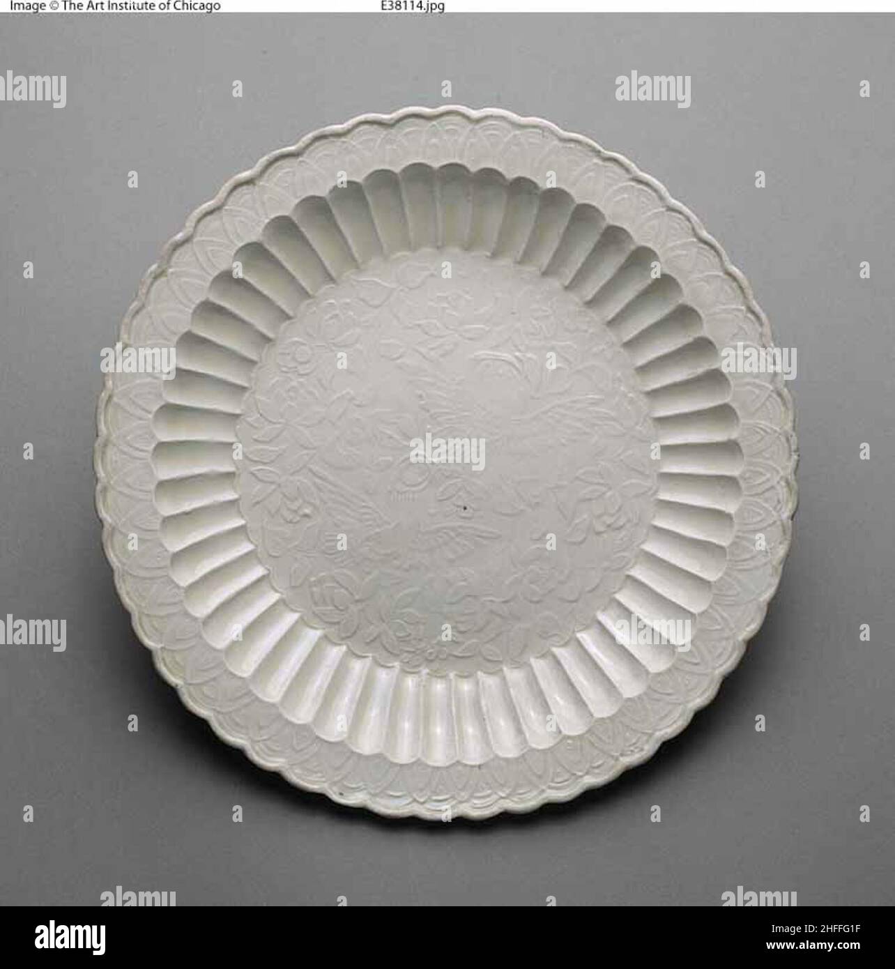 Foliated Dish with Mandarin Ducks, Jin dynasty (1115-1234 Stock Photo ...