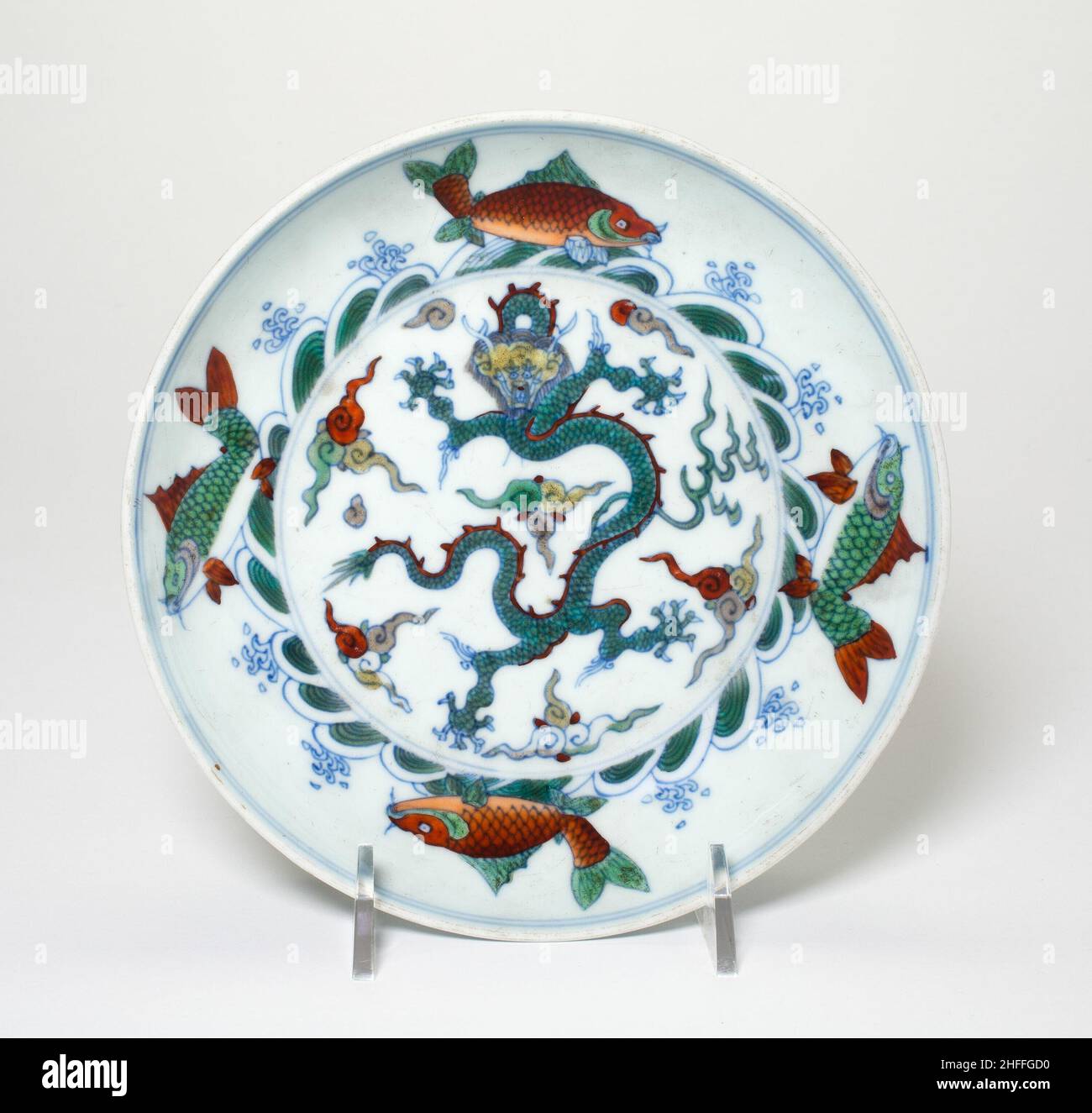 Doucai 'Dragon' Dish, Qing dynasty (1644-1911), 18th/19th century Stock ...