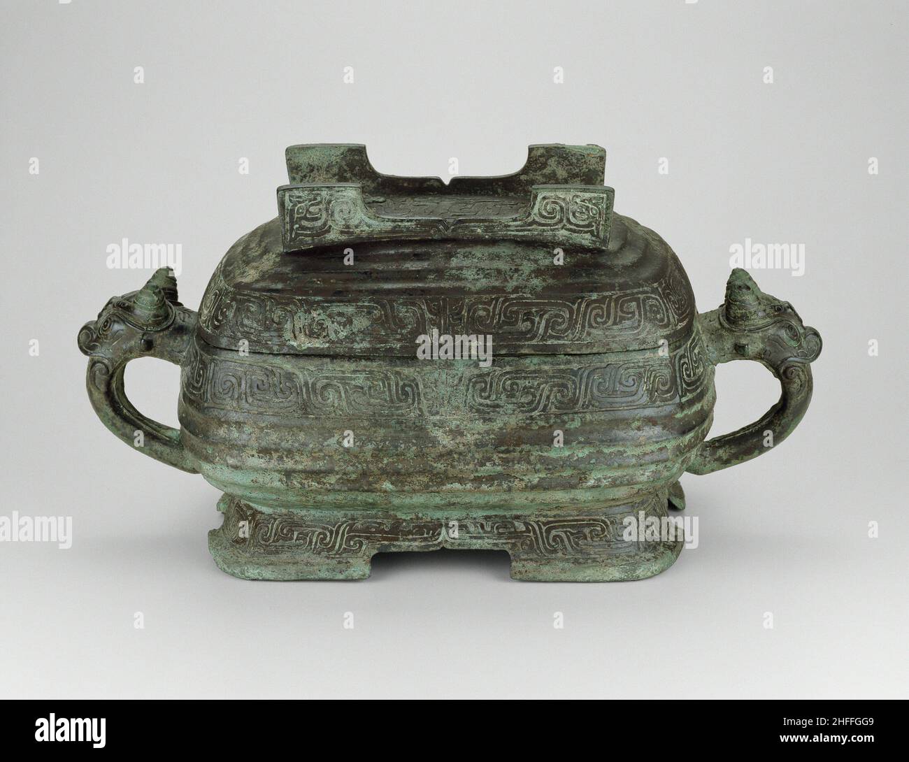 Covered Food Container, Western Zhou dynasty ( 1046-771 BC ), mid-9th ...