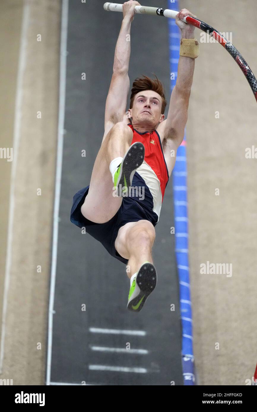 Nate Richartz places fourth at 18-8 3/4 (5.71m) in the elite men's ...