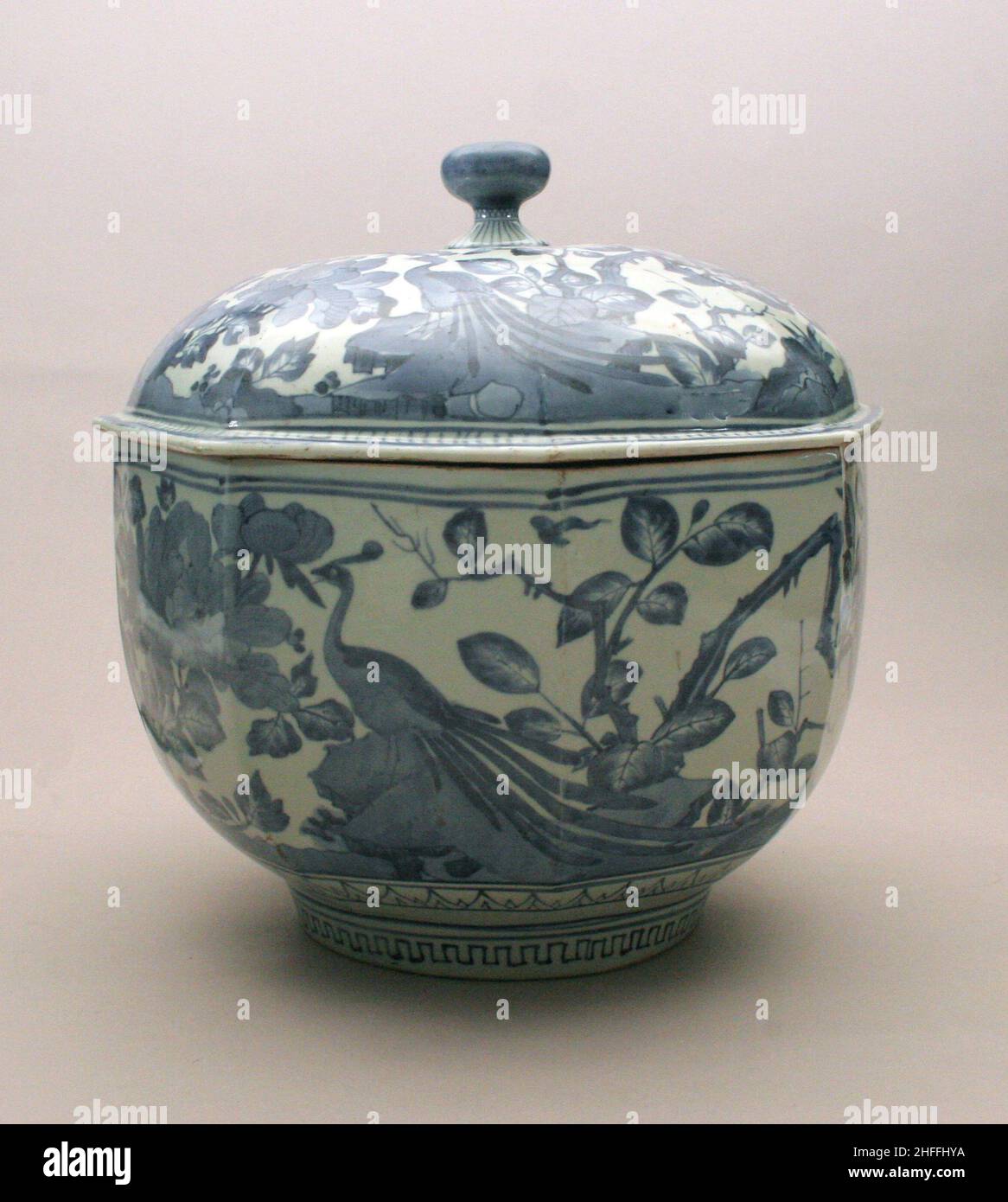 Japanese arita ware hi-res stock photography and images - Alamy