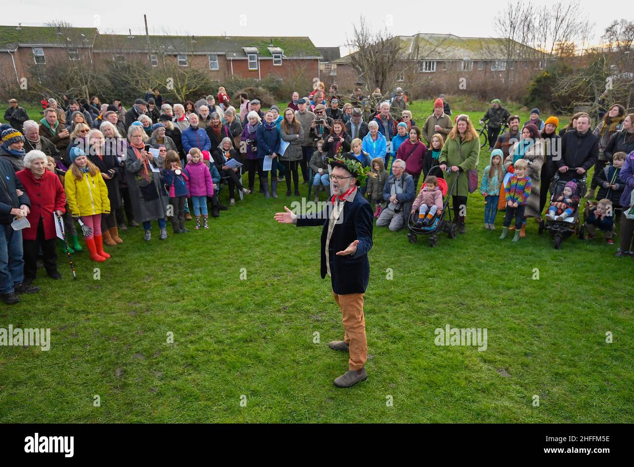 Bridport, Dorset, UK. 16th January 2022. Master of ceremonies Martin ...