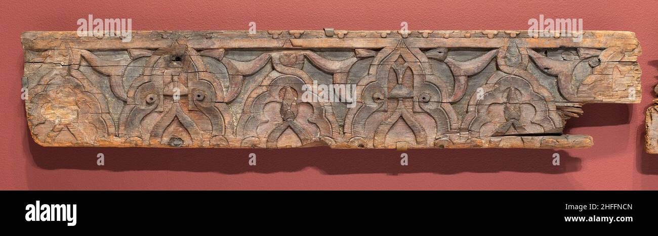Fragment of an architectural molding, Morocco, Marinid dynasty (1244 ...