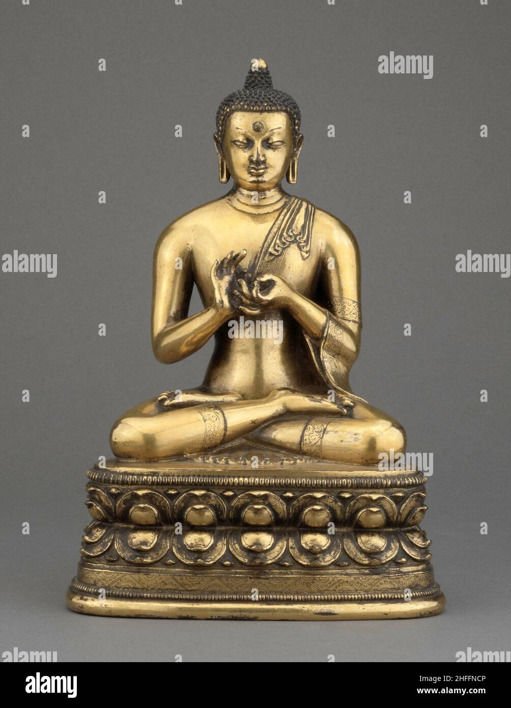 Vairochana Buddha Seated Giving the First Sermon (Dharmachakramudra ...