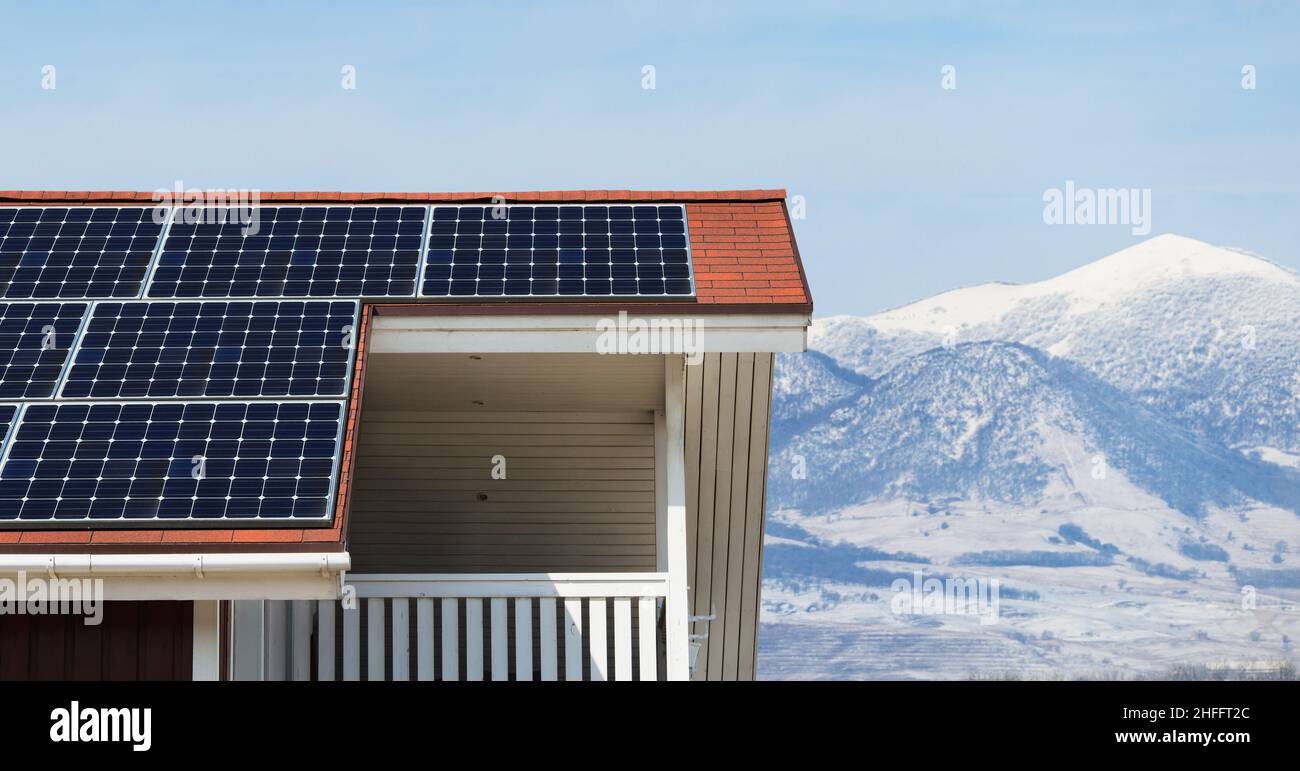 Solar architecture hi-res stock photography and images - Alamy