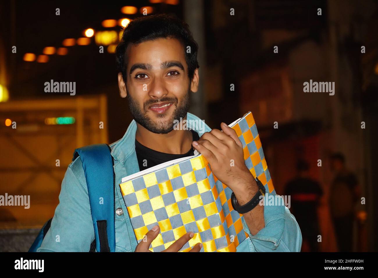 Indian college student bag smiling hi-res stock photography and images ...