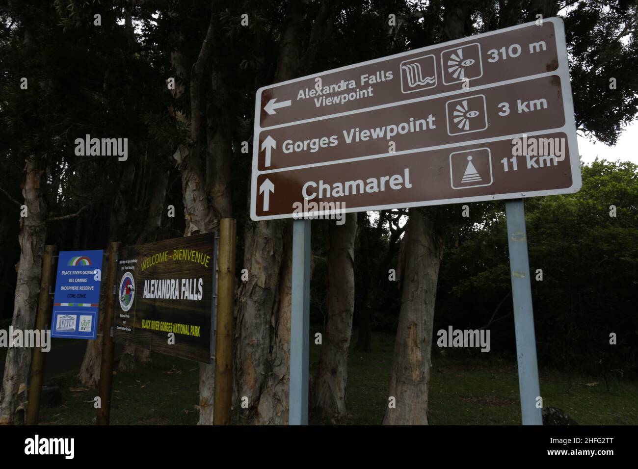 Alexandra Falls View Point Stock Photo - Alamy