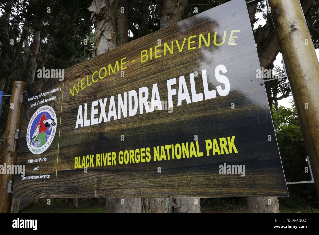 Alexandra Falls View Point Stock Photo - Alamy