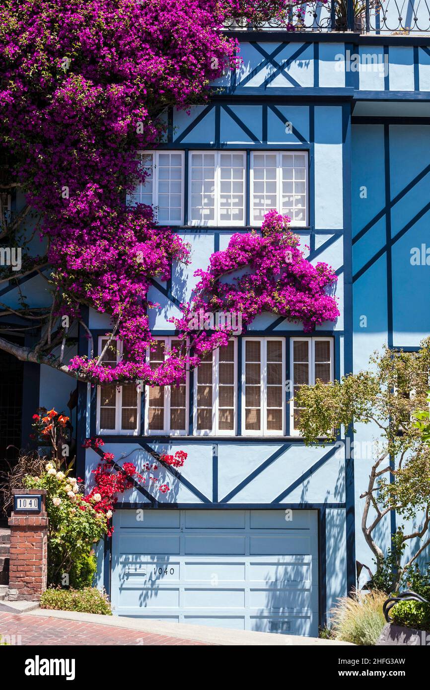 View of Lombard Street, the crookedest street in the world, San ...