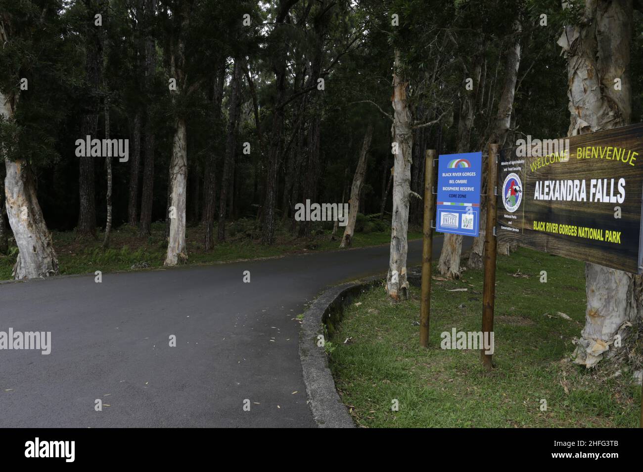 Alexandra Falls View Point Stock Photo - Alamy