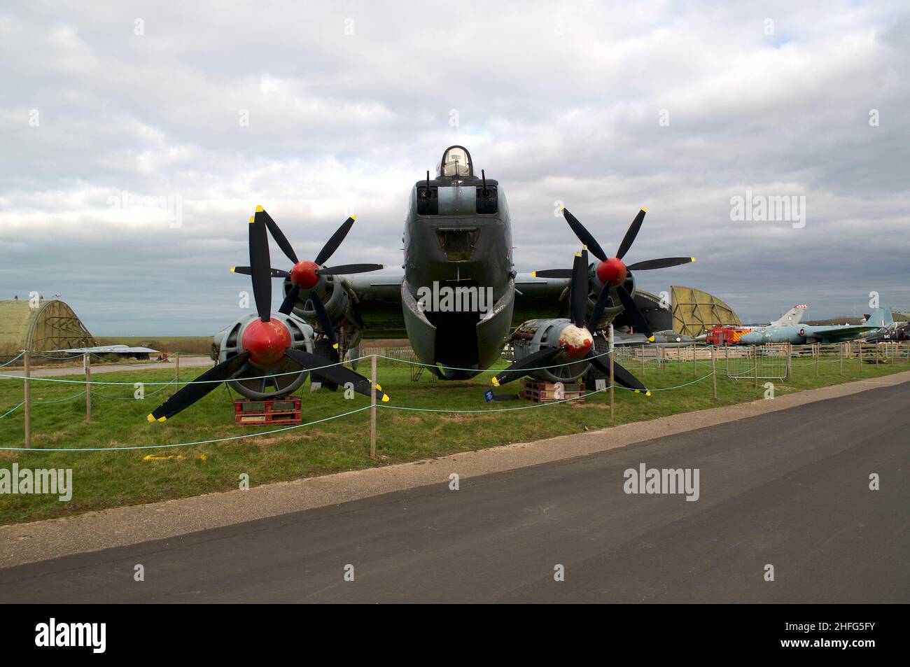 Avro Shackleton AEW2 - WL795 1977 of 8 Squadron Assigned 1981 8753M RAF ...