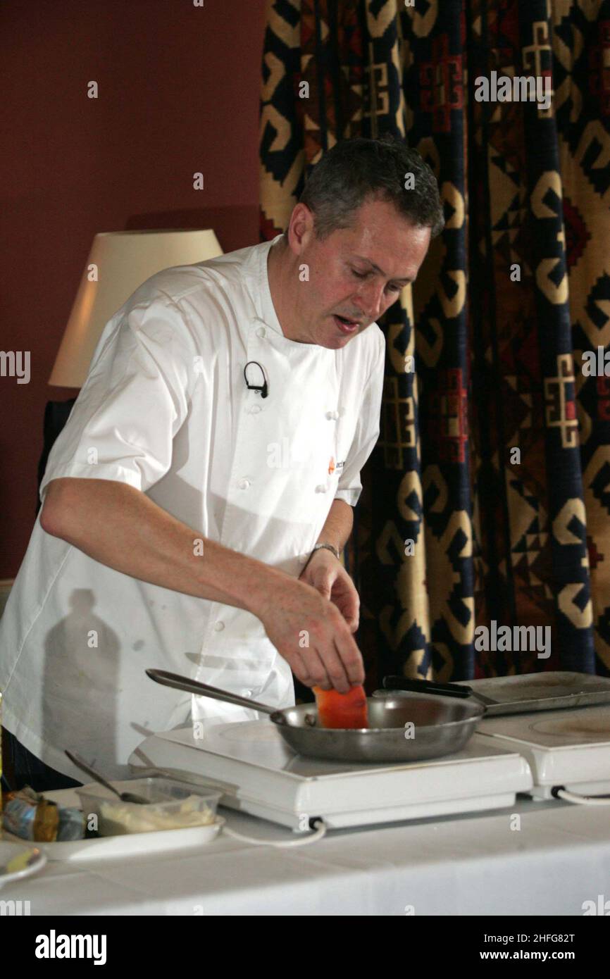 Scottish celebrity chef hi-res stock photography and images - Alamy