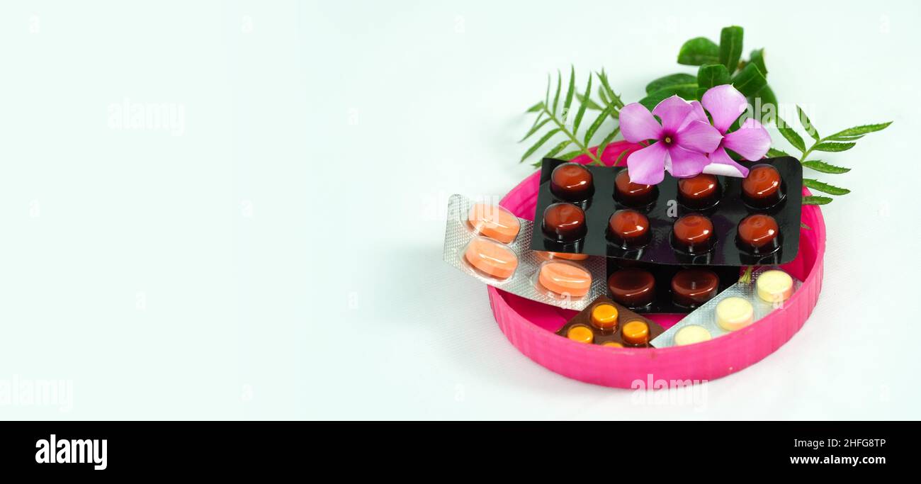 Pill capsul doctor hi-res stock photography and images - Alamy