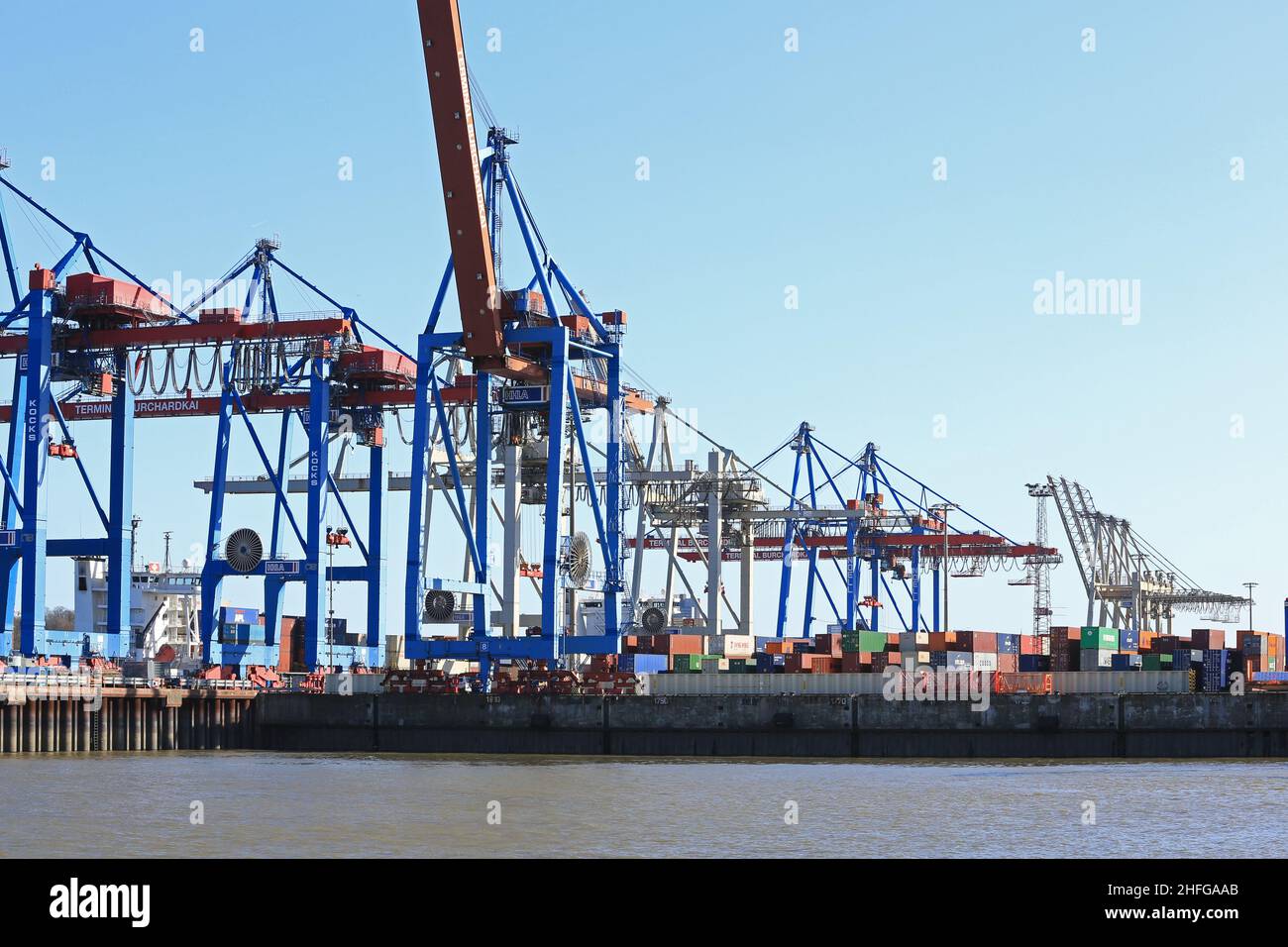 container terminal in the port of Hamburg, Germany Stock Photo - Alamy
