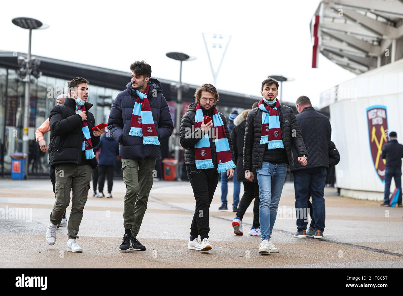 West ham united fans hi-res stock photography and images - Alamy