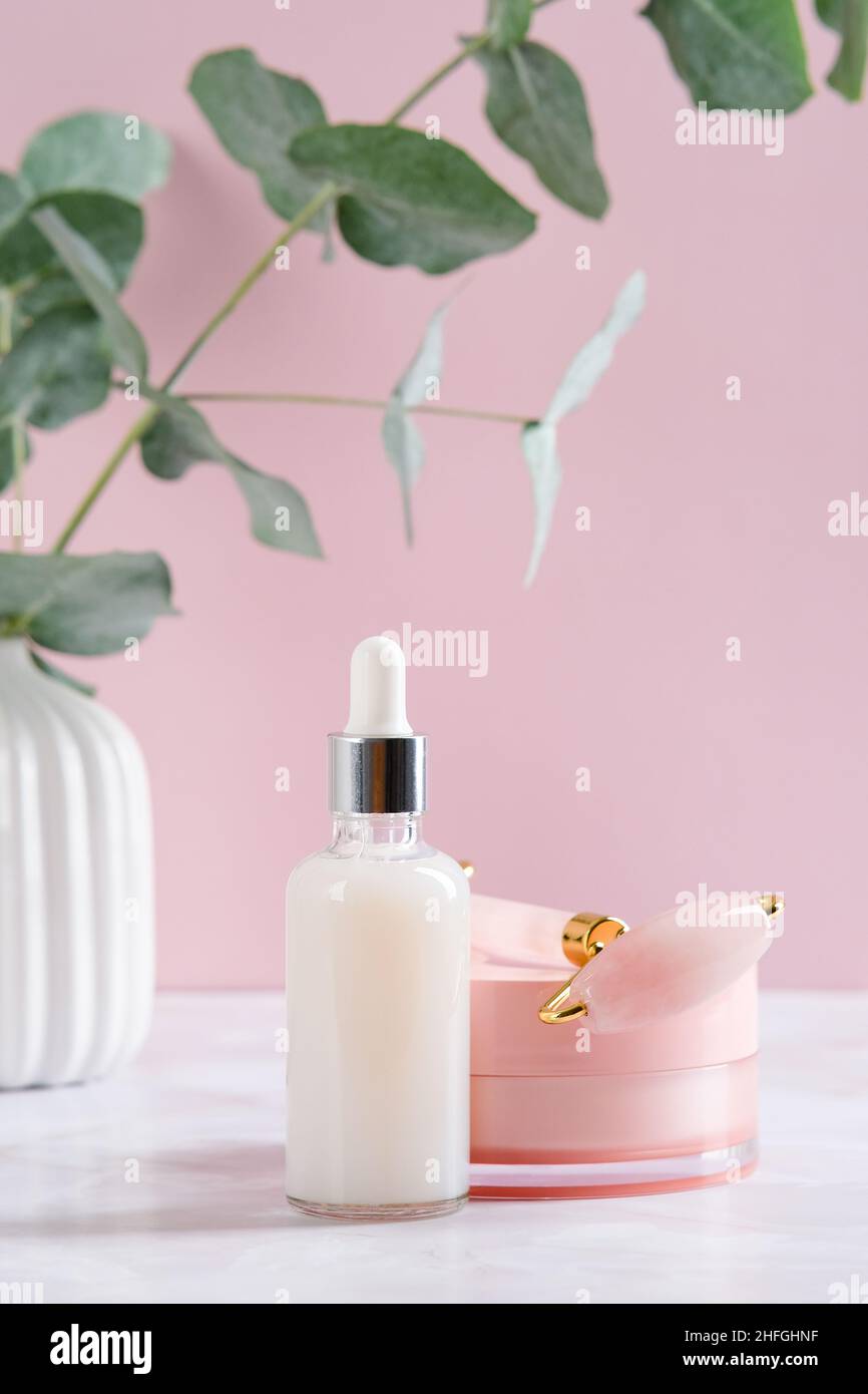 Oil in quartz hi-res stock photography and images - Alamy