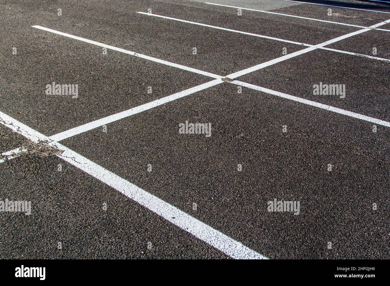 Asphalt road lot stones hi-res stock photography and images - Alamy