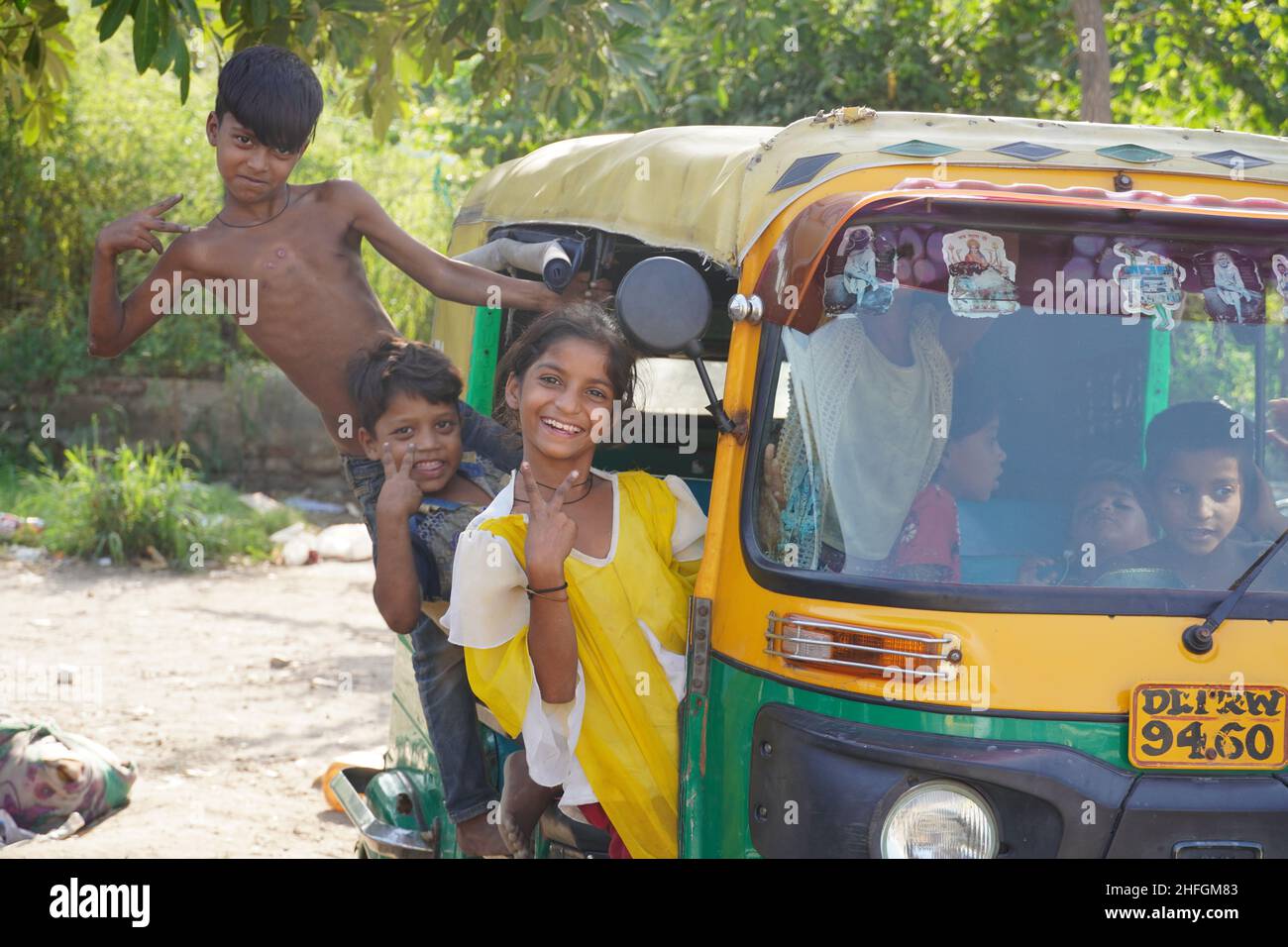 Poor kids playing hi-res stock photography and images - Alamy