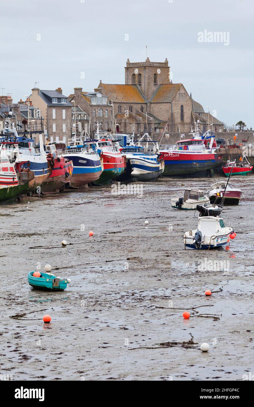 Ships in Barfleur, wonderful small town on the peninsula Cotentin ...
