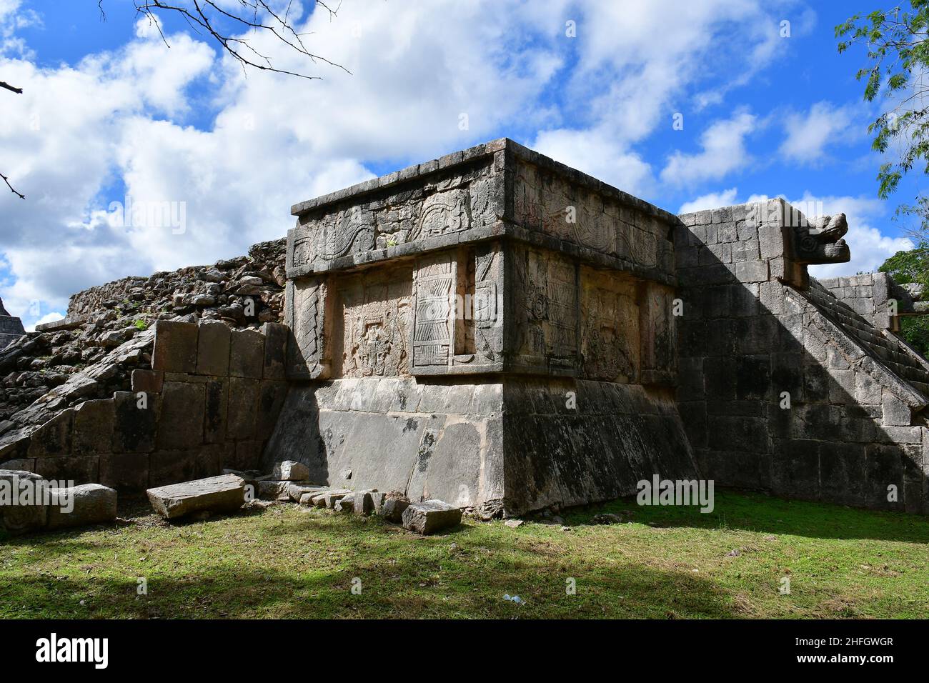 Platform of Venus (Platforma de Venus), Chichén Itzá, Yucatán State ...