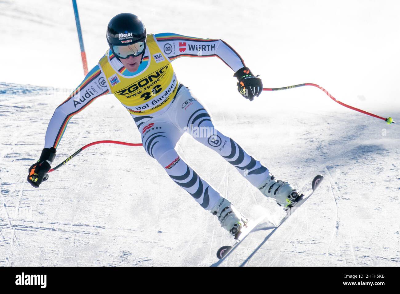 Val Gardena, Italy. 17th Dec, 2021 JOCHER Simon (GER) competing in the ...