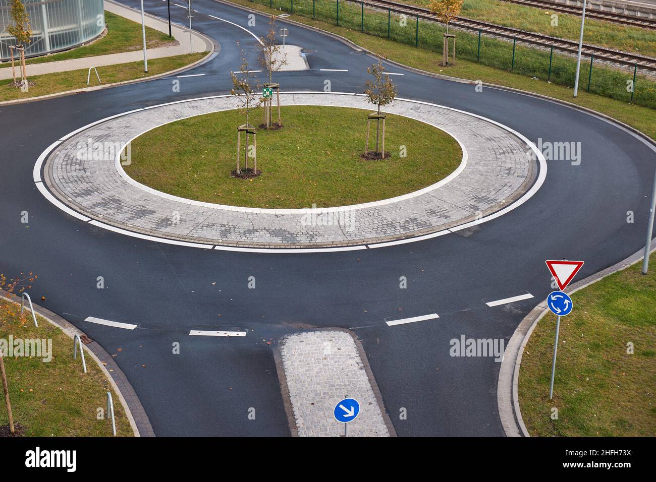 Roundabout intersection road layout Stock Photo - Alamy