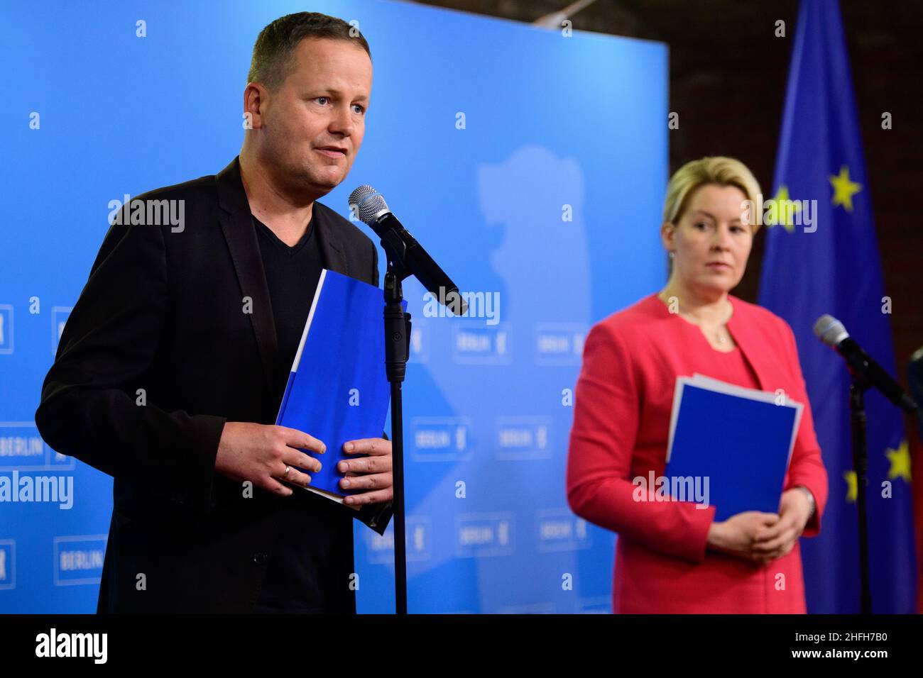 Nauen, Germany. 16th Jan, 2022. Klaus Lederer (Die Linke), Mayor and ...