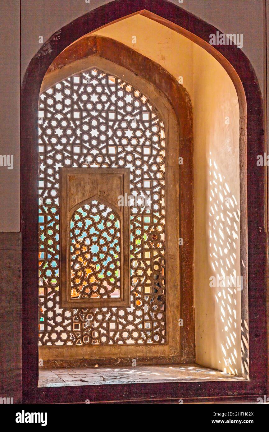 beautiful windows with ornaments in islamic style inside humayuns tomb ...