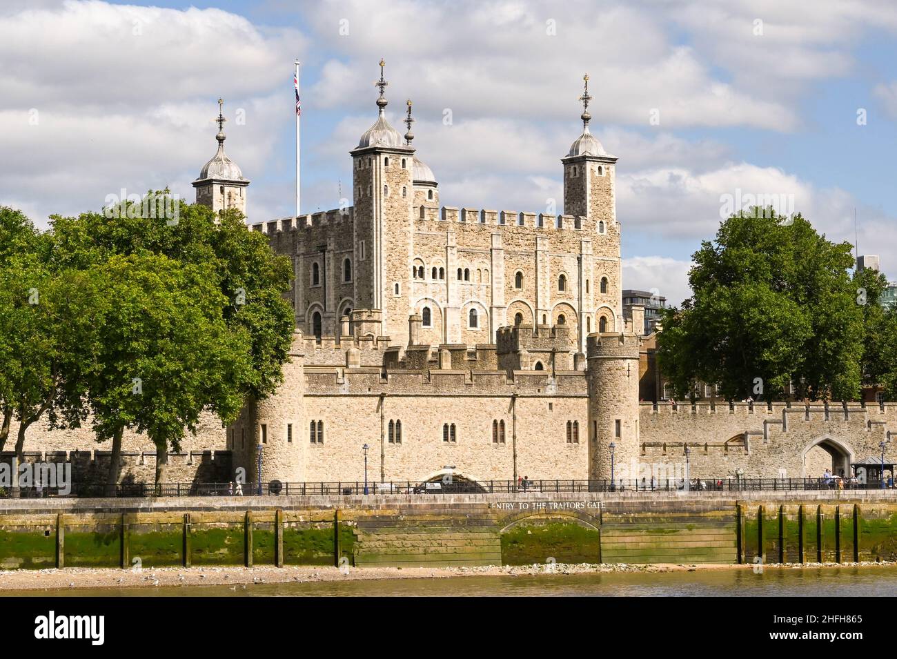 Exterior of traitors gate hi-res stock photography and images - Alamy