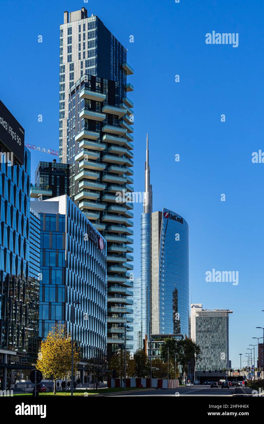 Porta nuova garibaldi milano hi-res stock photography and images - Alamy