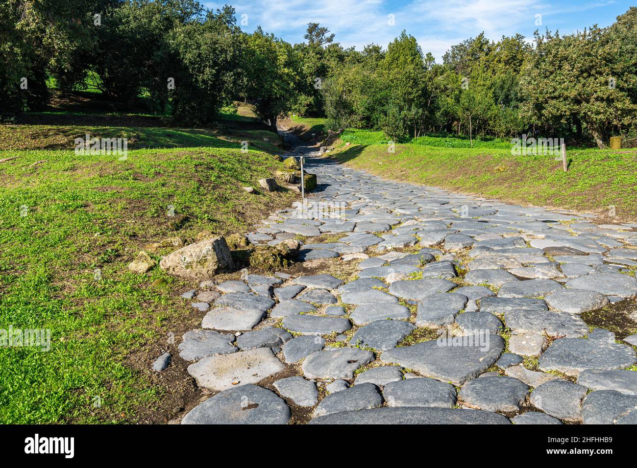 Cuma napoli campania italy hi-res stock photography and images - Alamy